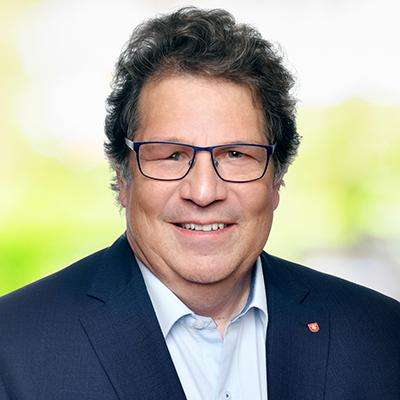 Vielseitige Arbeitsplätze im Luegenacher-Team - Luegenacher - hier ...